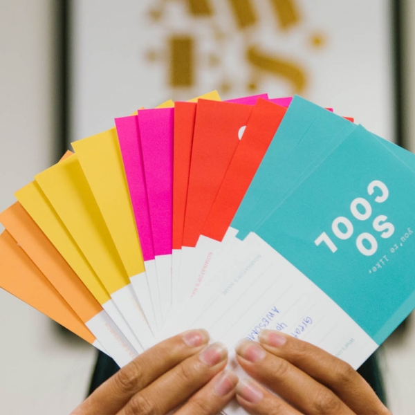FREE Downloadable Employee High-Fives | 454 Creative